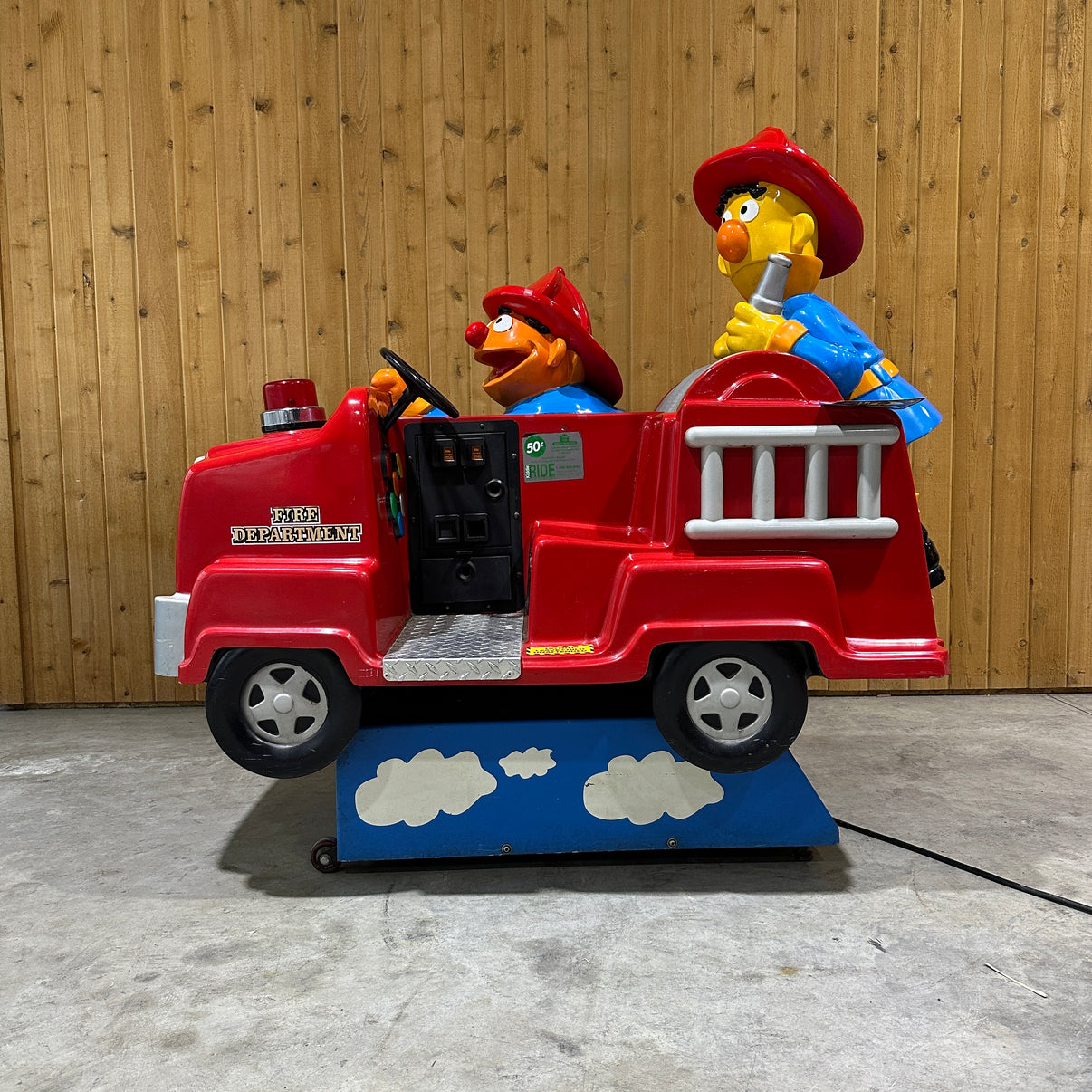 Sesame Street Fire Truck Kiddie Ride – MAXmotive LLC