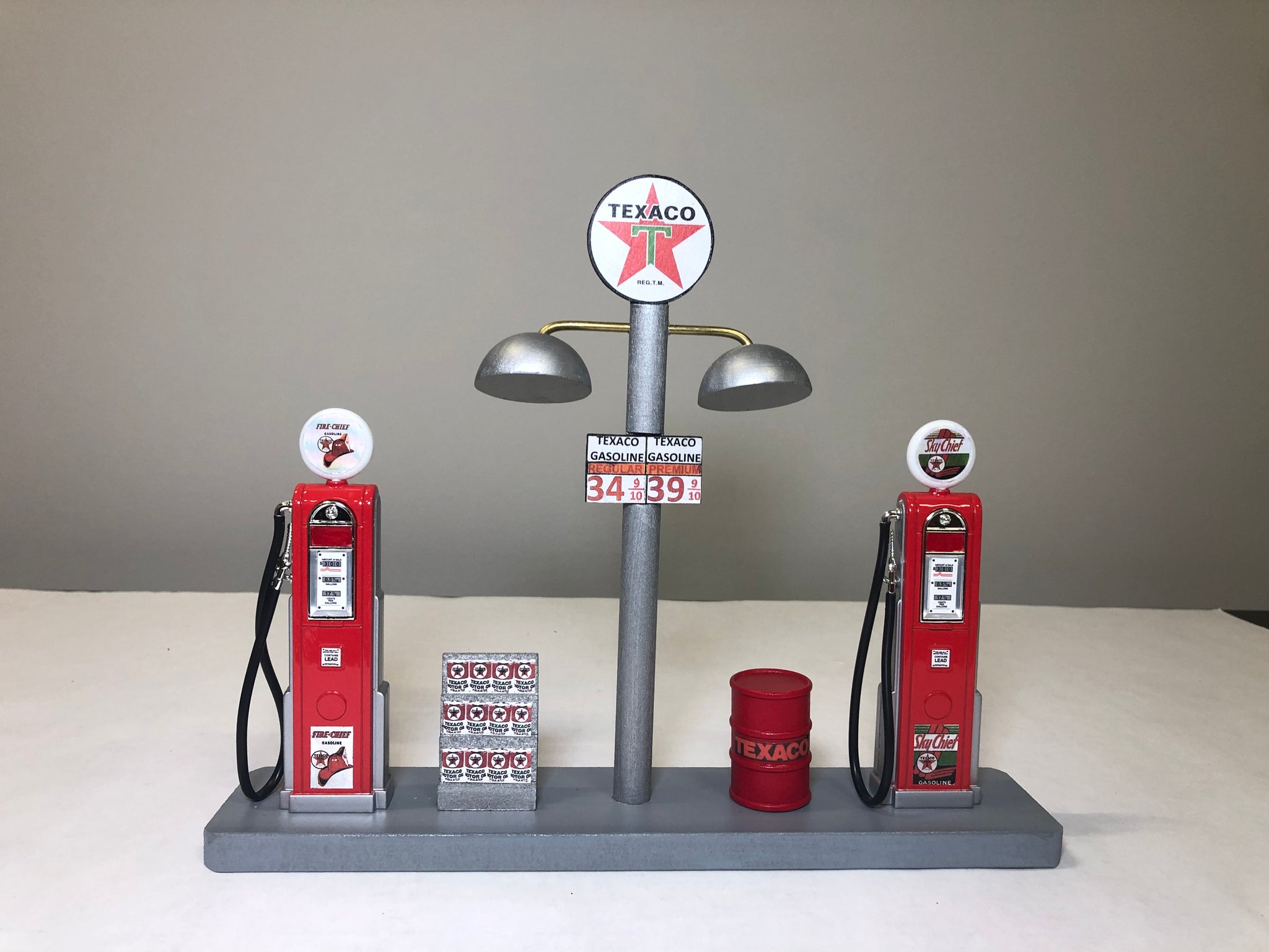 Texaco Gas Pump Islands – MAXmotive LLC