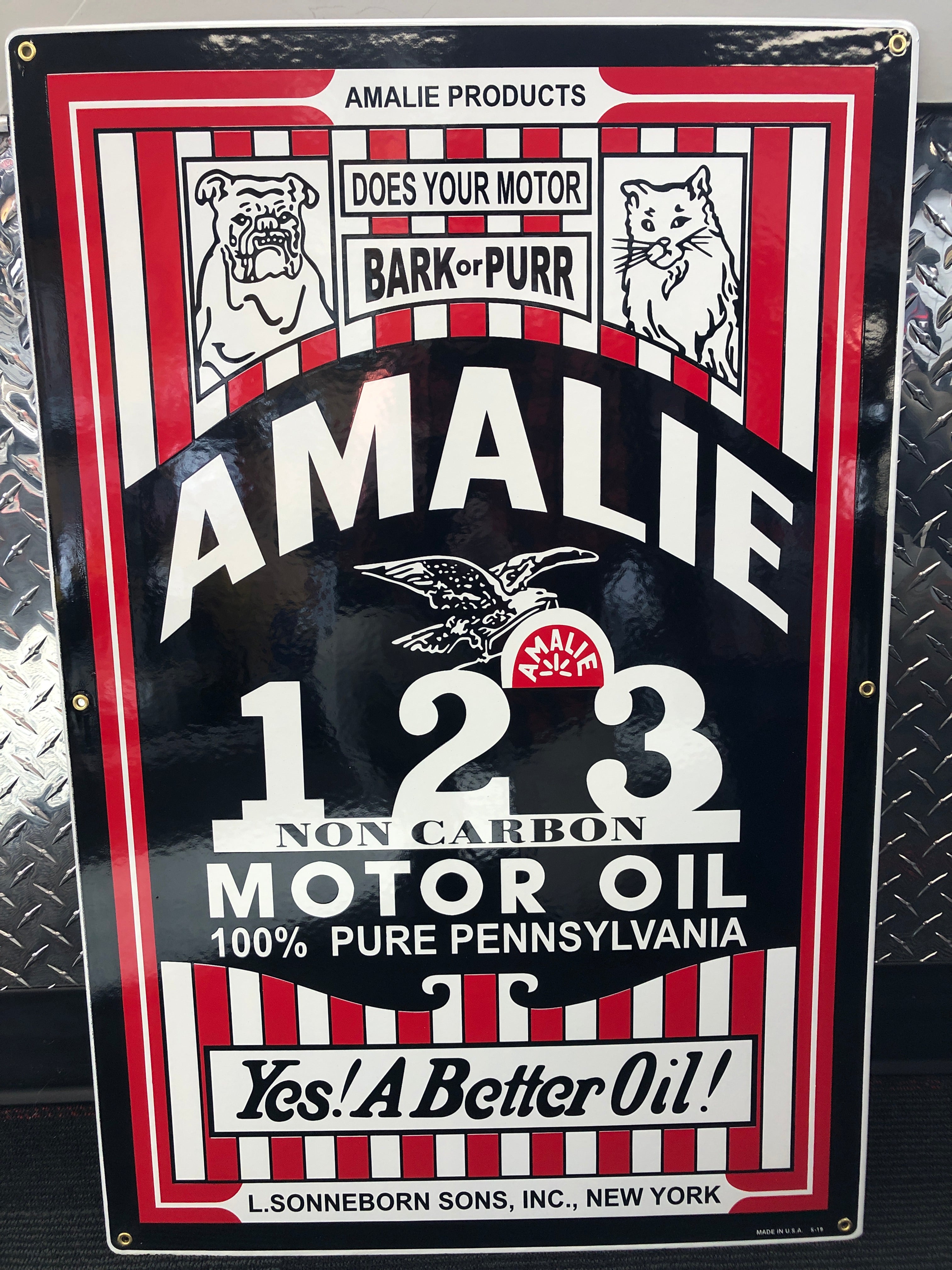 Amalie Oil Sign – MAXmotive LLC