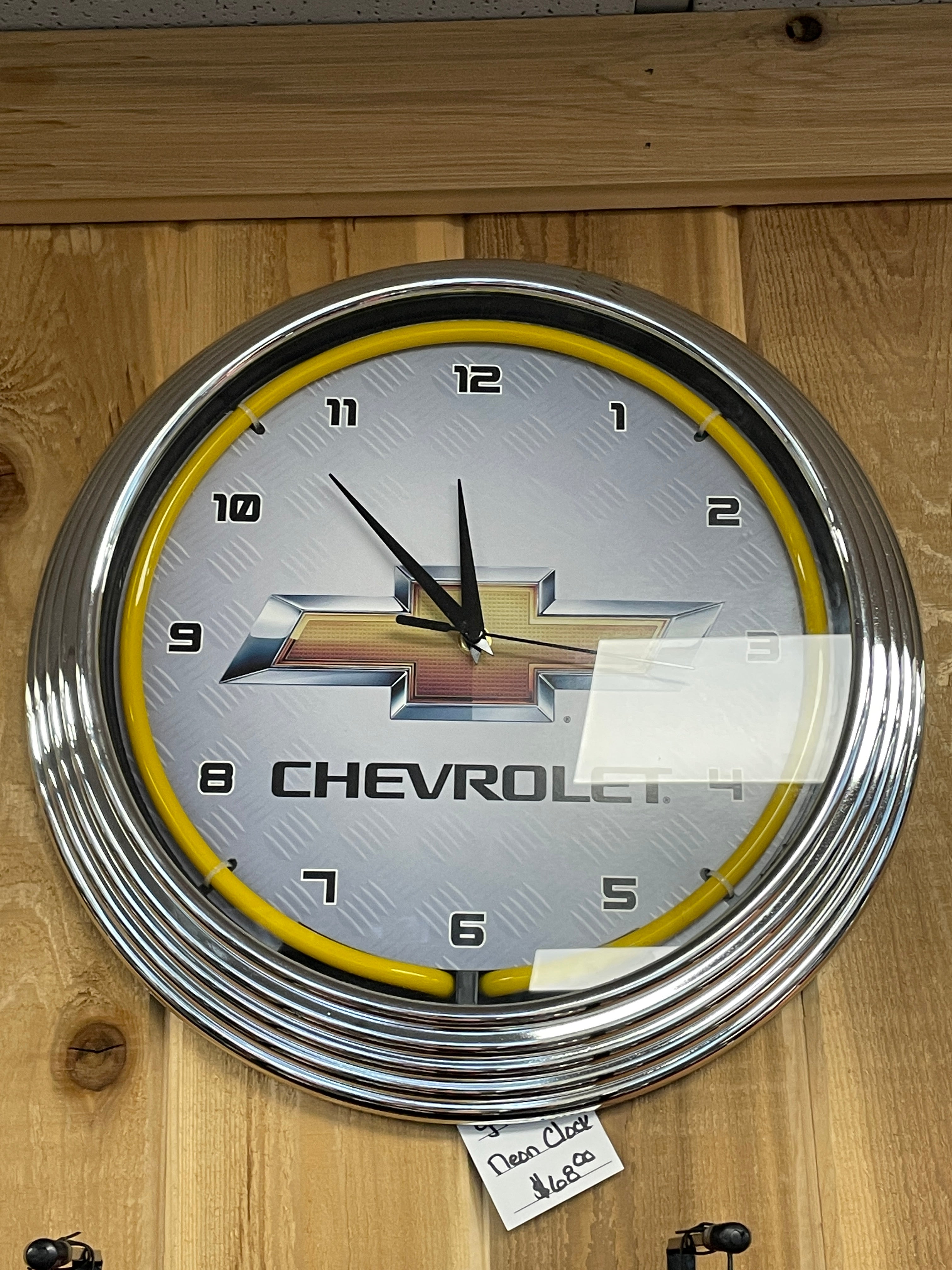 Chevrolet Neon Clock – MAXmotive LLC